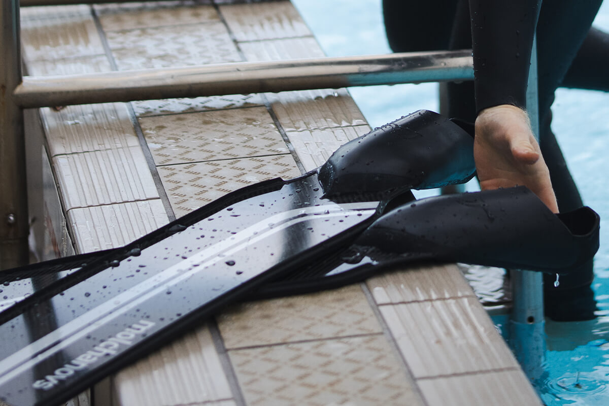 Carbon Freediving Fins – Molchanovs